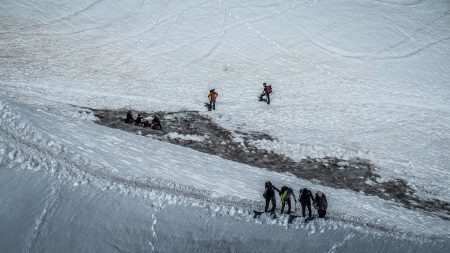 Chamonix - 1 day at the base of Mont Blanc - Pin Your Footsteps ...