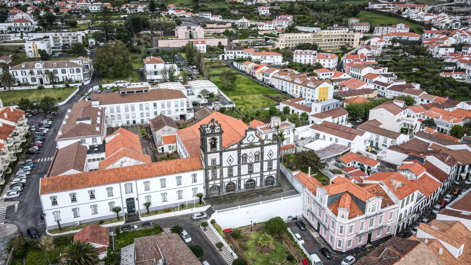 Faial: the place of the last volcanic eruption in the Azores - Pin Your ...
