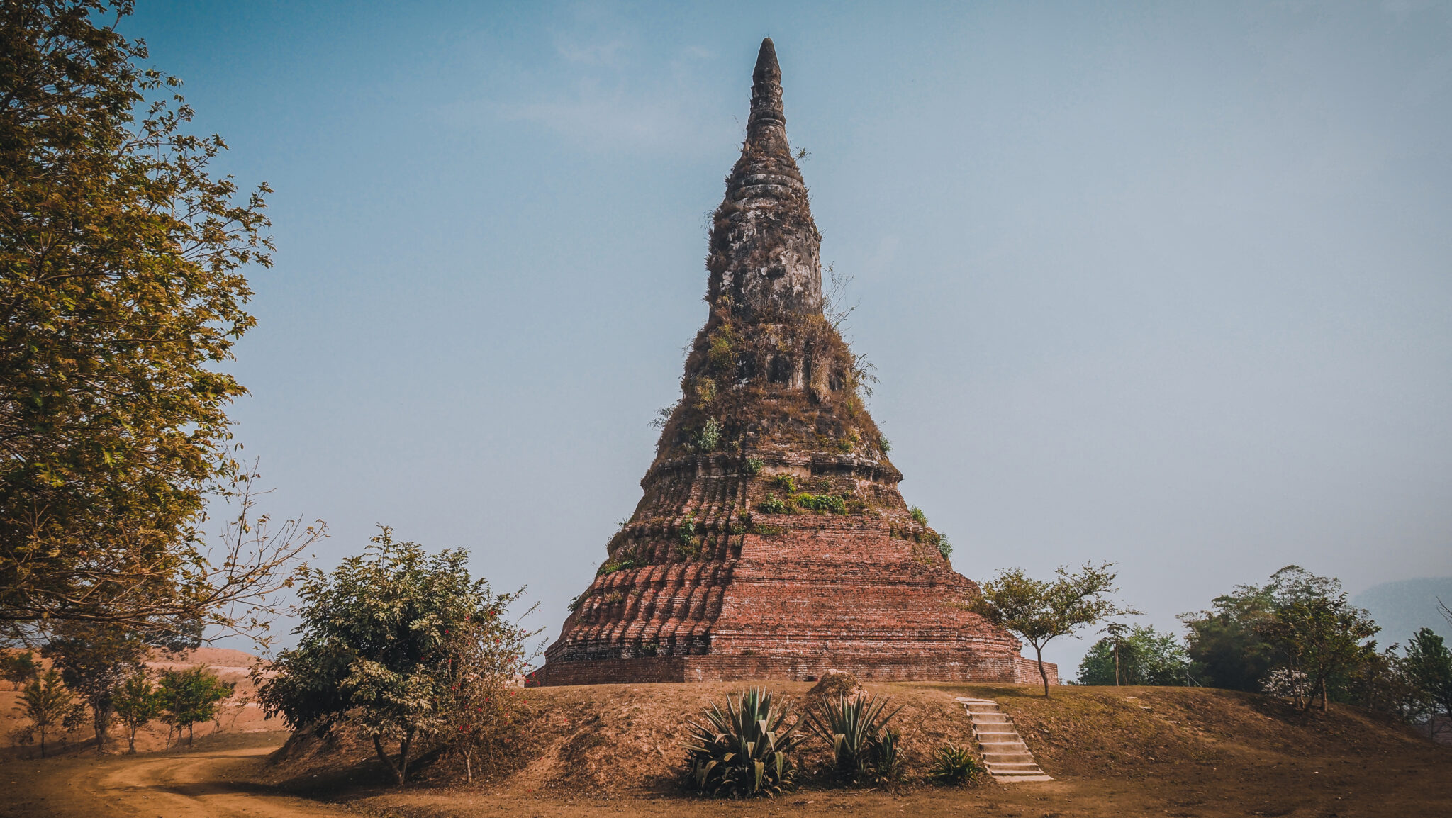 Muang Khoun: remains of the old kingdom in Laos - Pin Your Footsteps - Travel Blog