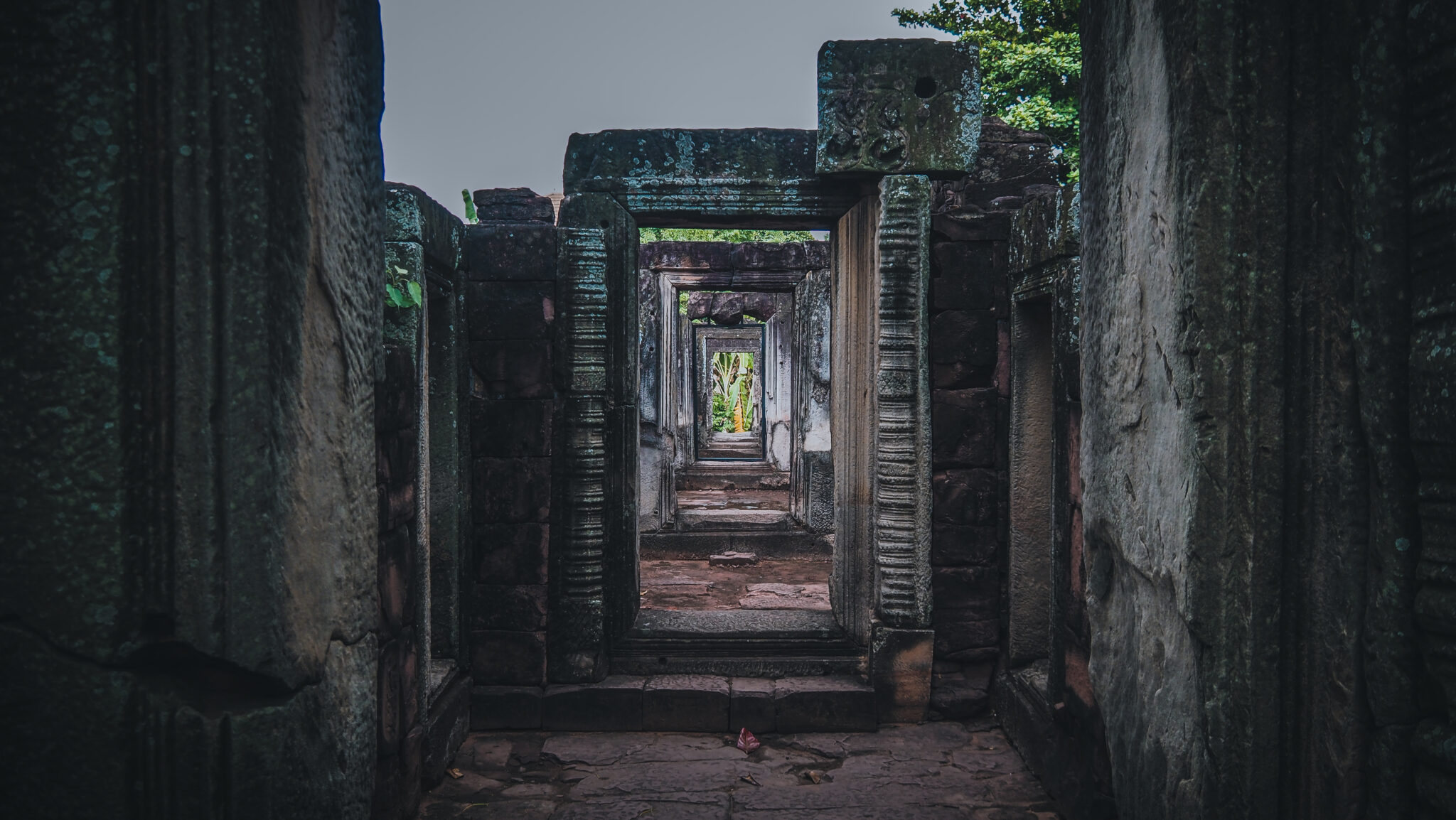 Exploring the ancient ruins of Phimai - Pin Your Footsteps - Travel Blog