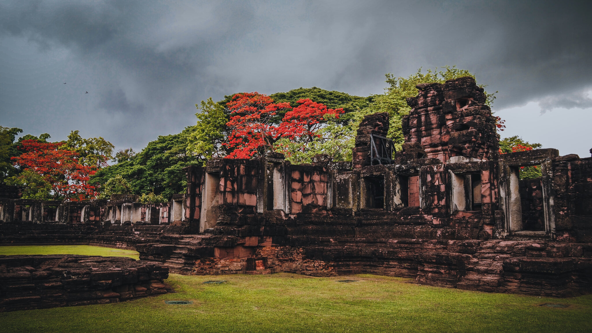 Exploring the ancient ruins of Phimai - Pin Your Footsteps - Travel Blog