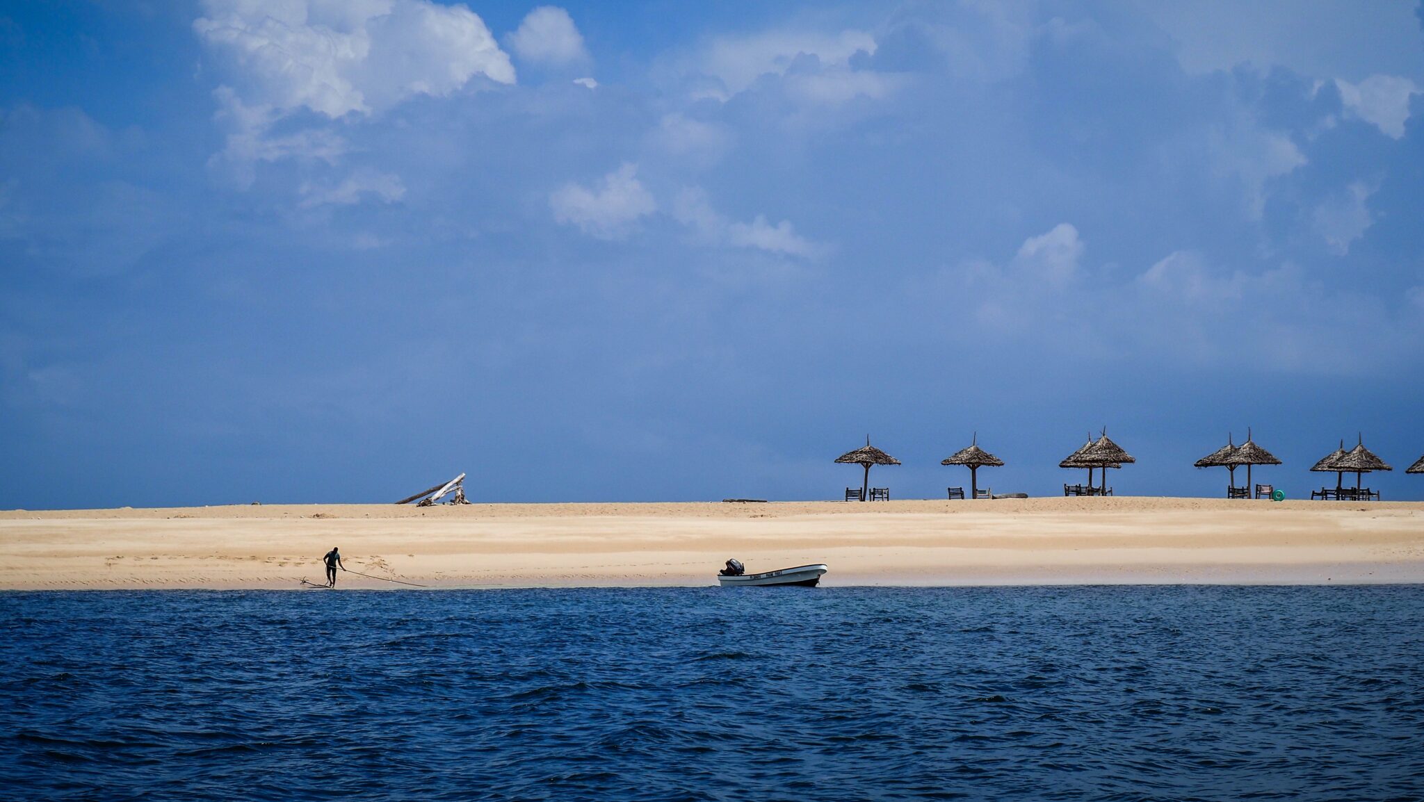 A day trip to Bongoyo Island from Dar es Salaam - Pin Your Footsteps ...