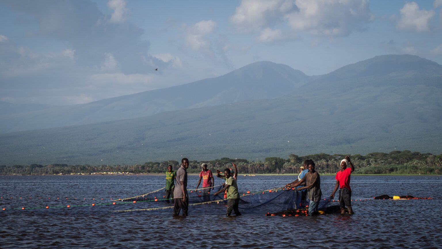 Lake Eyasi: Meeting the Hadzabe and Datonga Tribes - Pin Your Footsteps ...