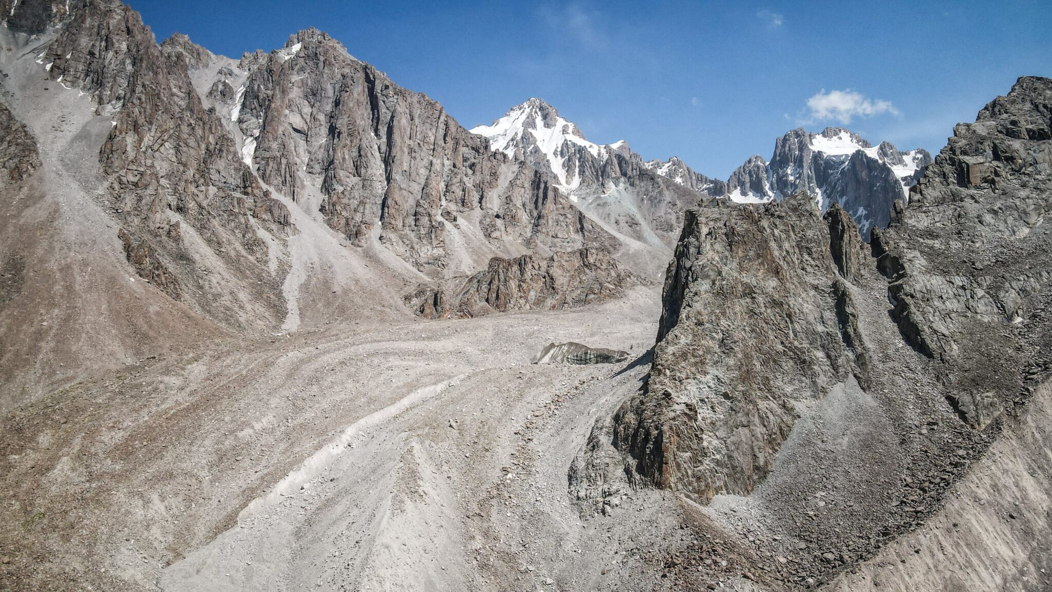 Top Hiking Trails in Ala Archa National Park You Shouldn’t Miss - Pin ...